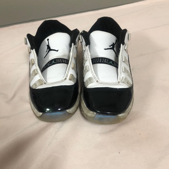 Jordan | Shoes | Jordan Air Retro 1 Kids Size 13c | Poshmark